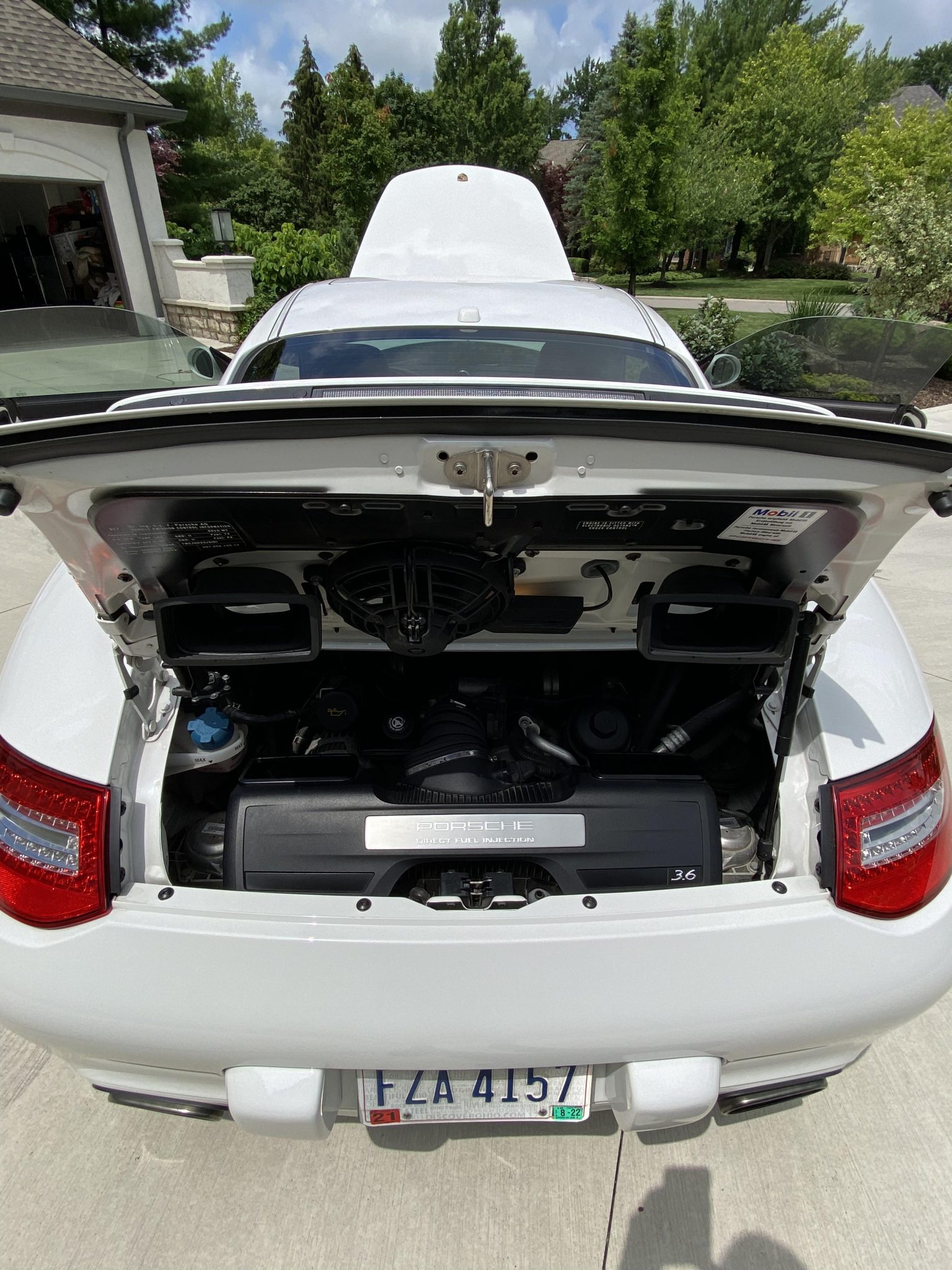 Porsche 911 Carrera Coupe 6-Speed – Sesame Cars