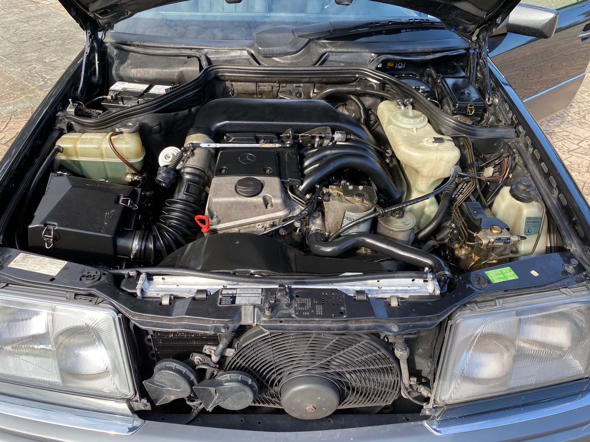 1994 Mercedes-Benz E250 Diesel Wagon 5-Speed – Sesame Cars