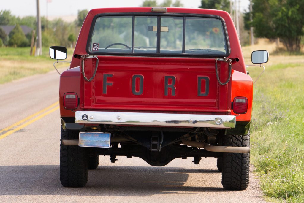 1986 Ford F-150 Flareside 4×4 – Sesame Cars