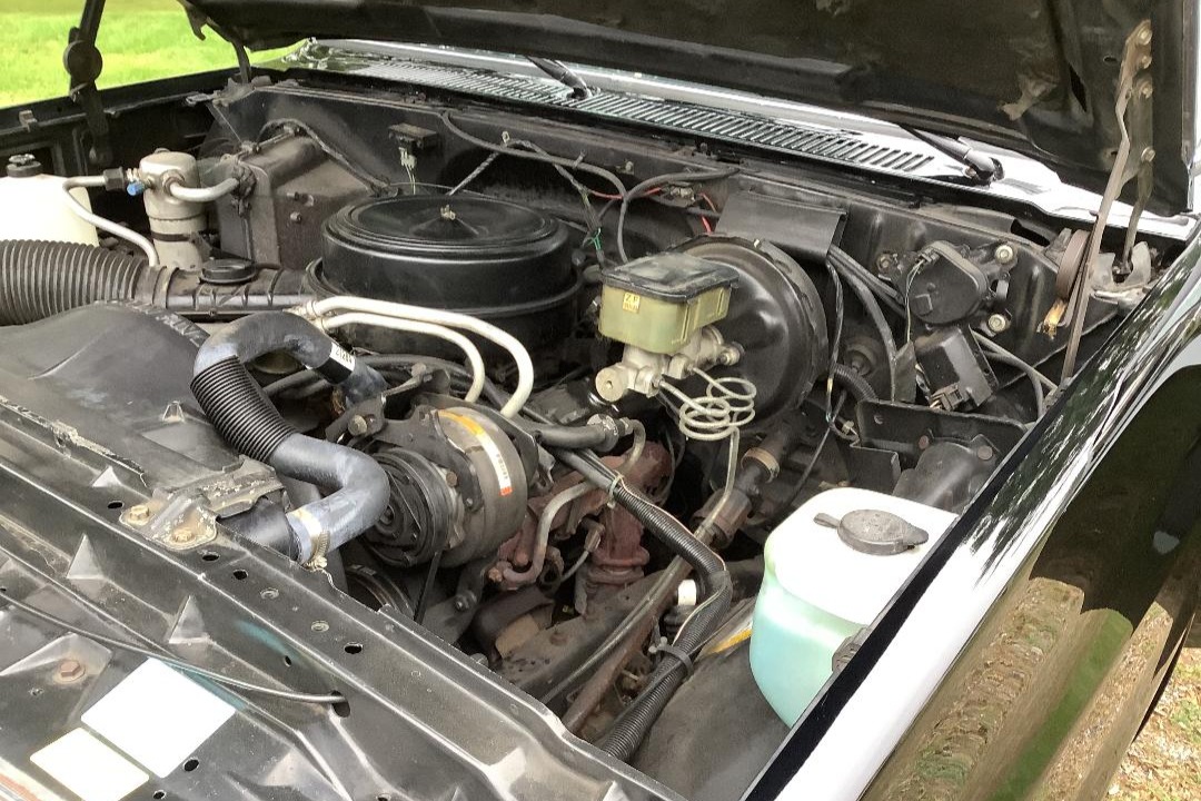 1985 Chevrolet K10 Silverado Stepside 4×4 – Sesame Cars