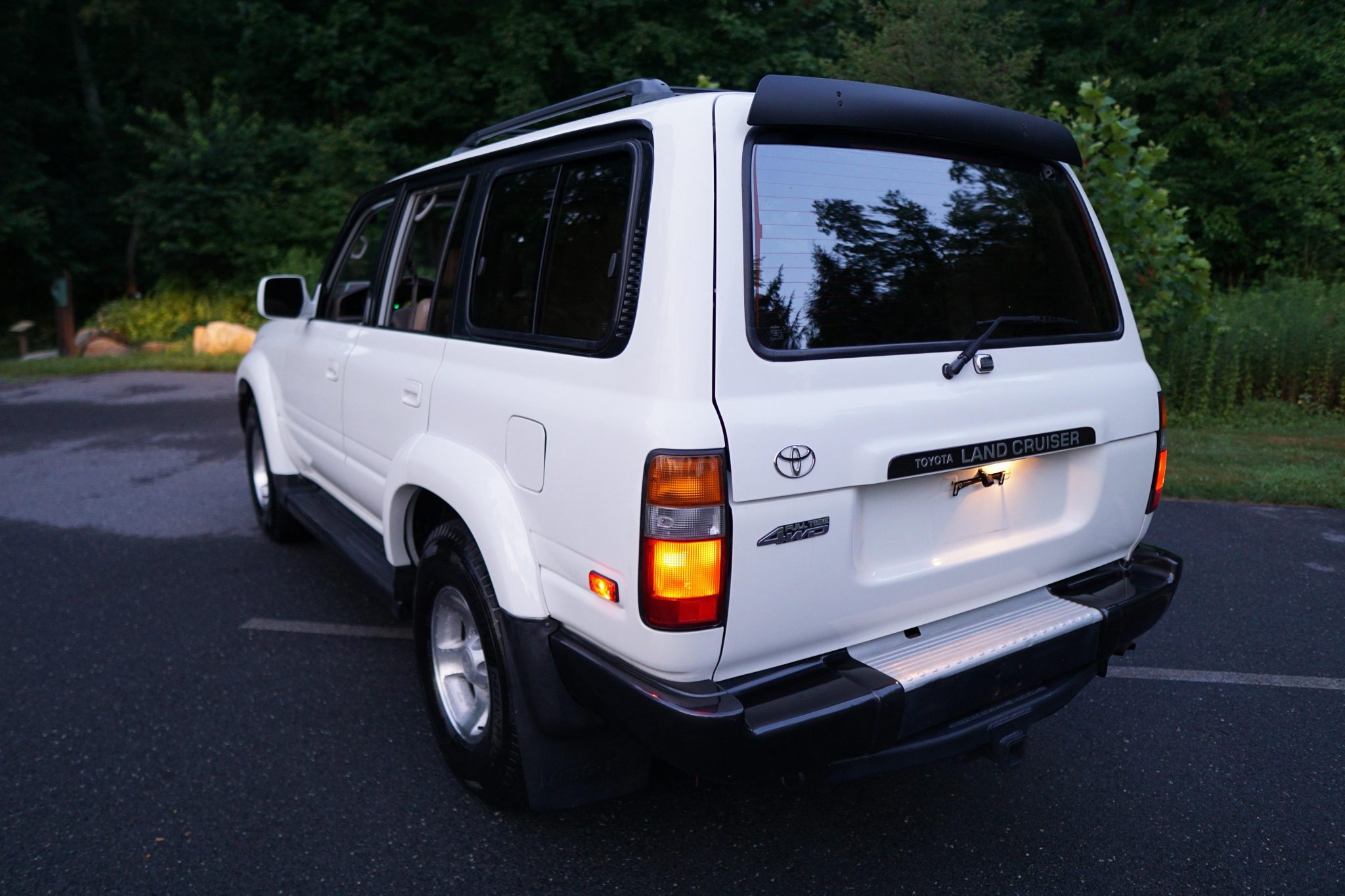1995 Toyota Land Cruiser FZJ80 – Sesame Cars