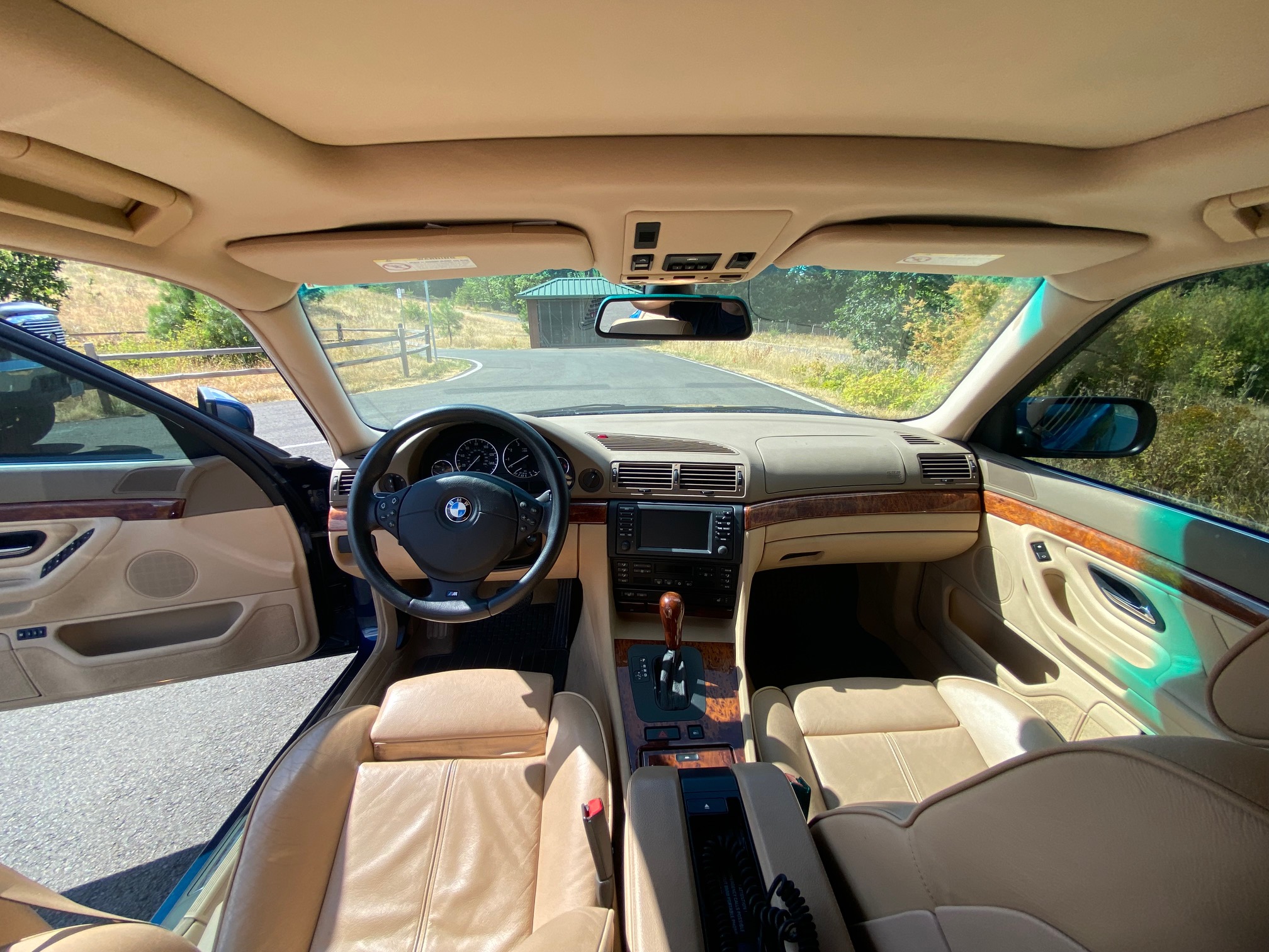 2001 BMW 740i Sport – Sesame Cars