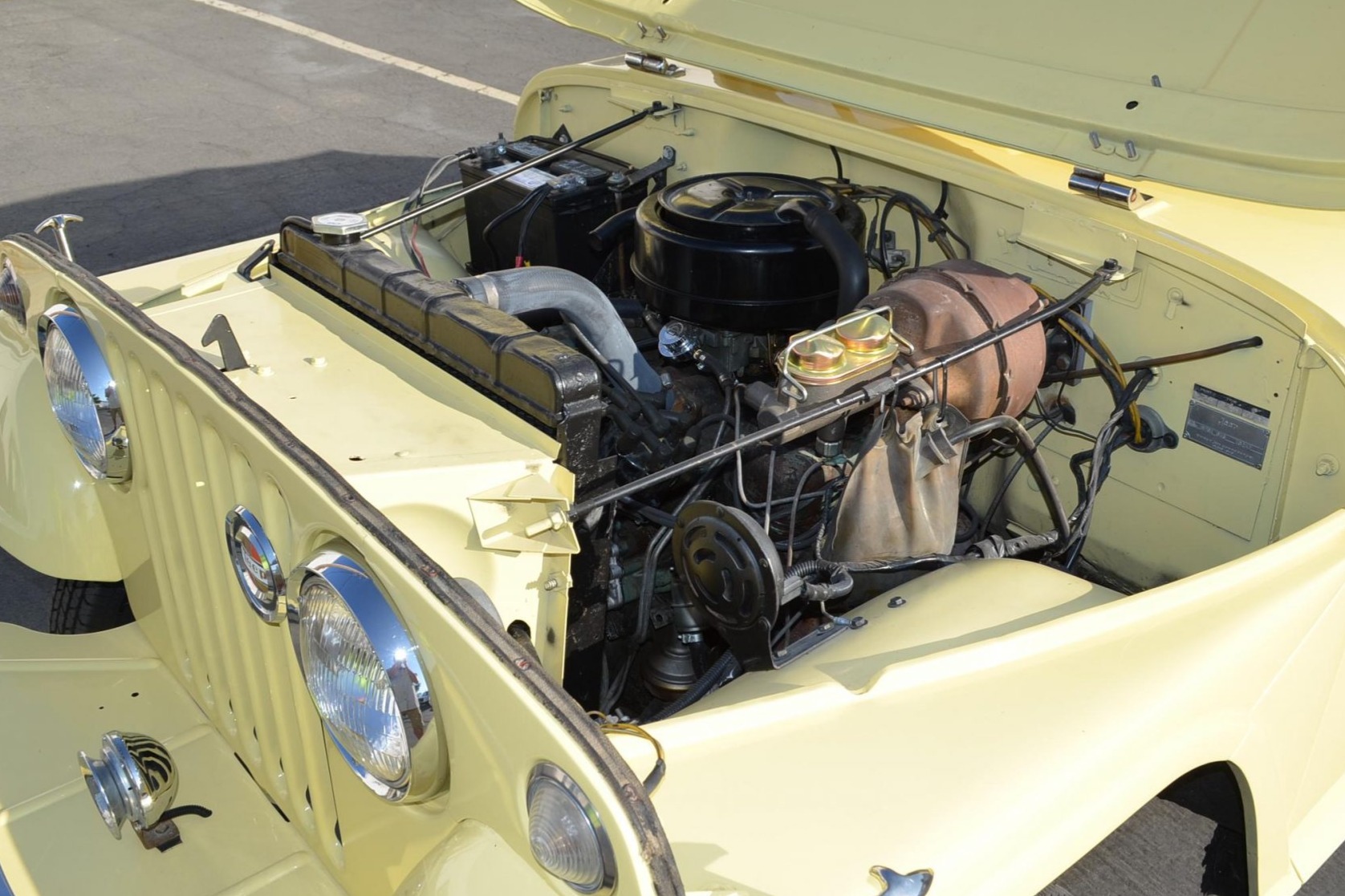 1967 Jeep Jeepster Commando Convertible V6 – Sesame Cars