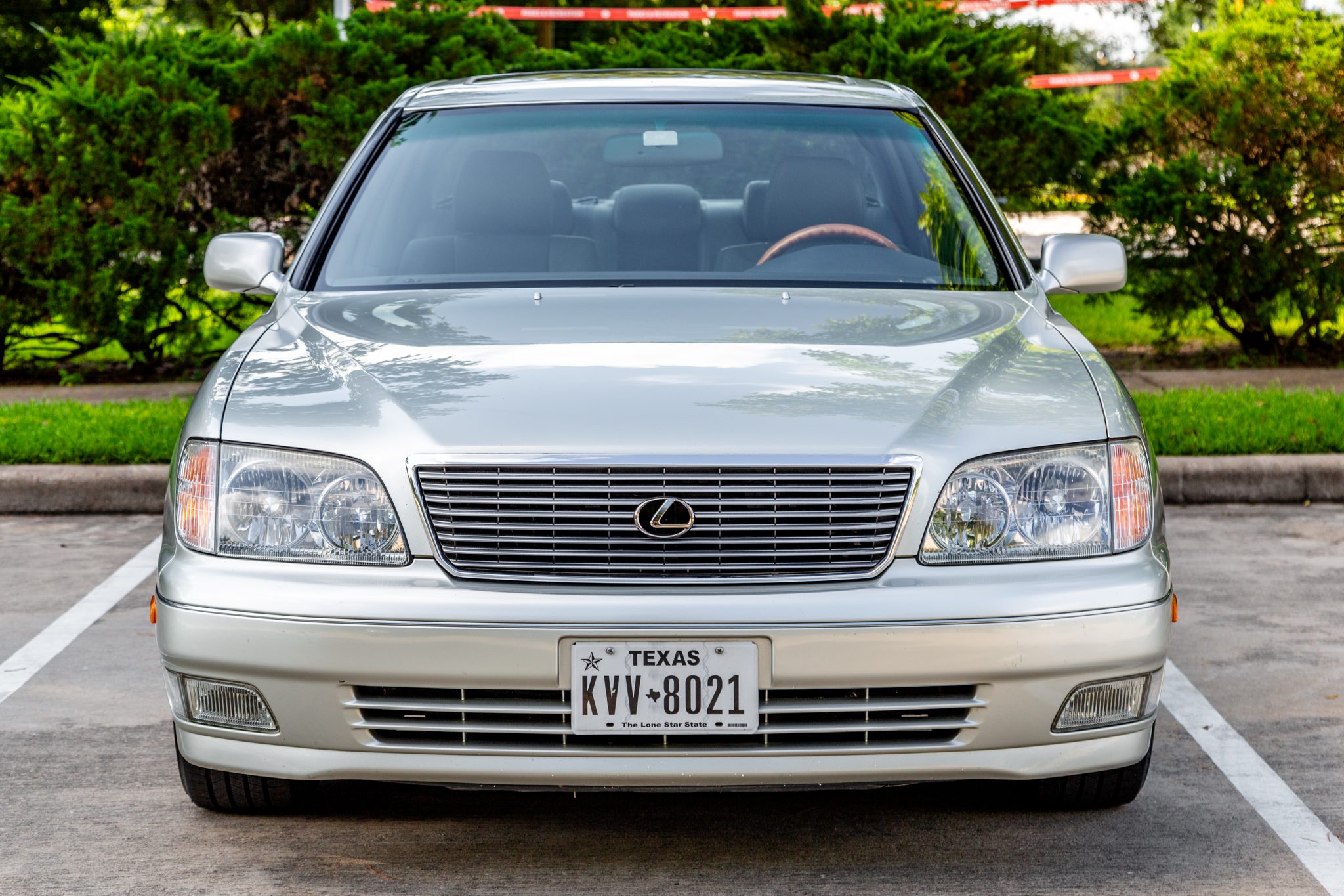 2000 Lexus LS400 Platinum Series – Sesame Cars
