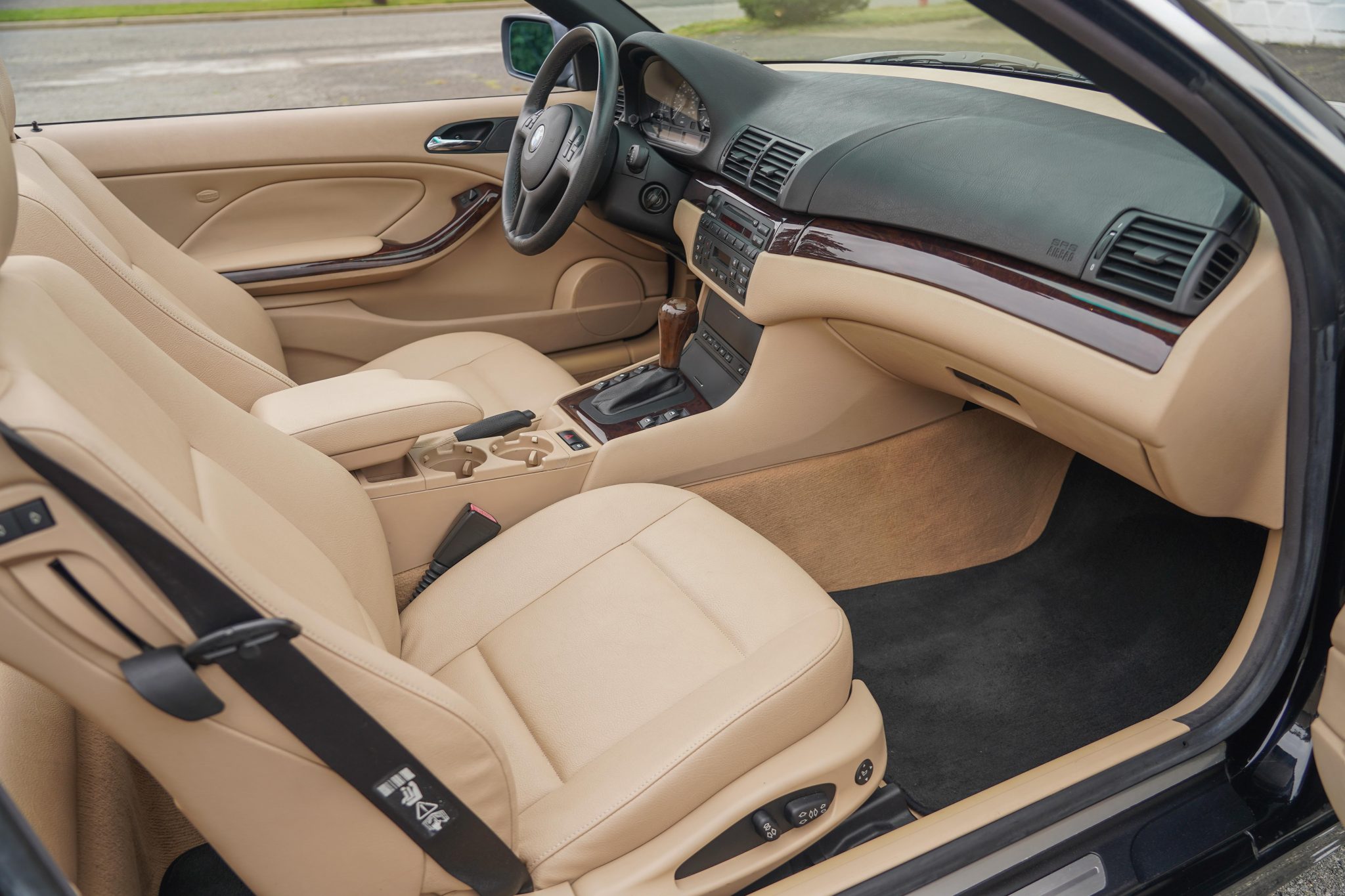 2005 BMW 325Ci Convertible – Sesame Cars