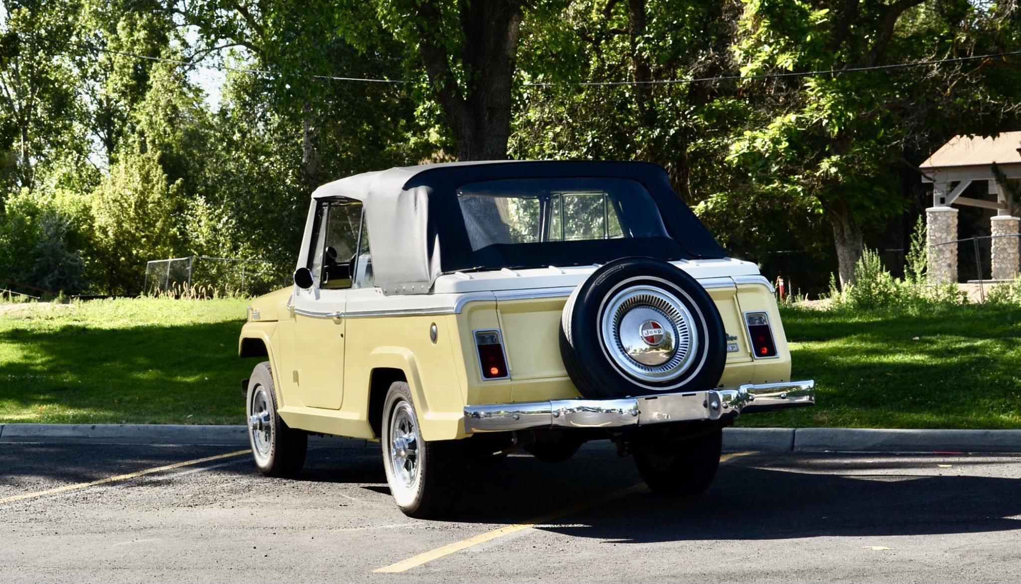 1967 Jeep Jeepster Commando Convertible V6 – Sesame Cars