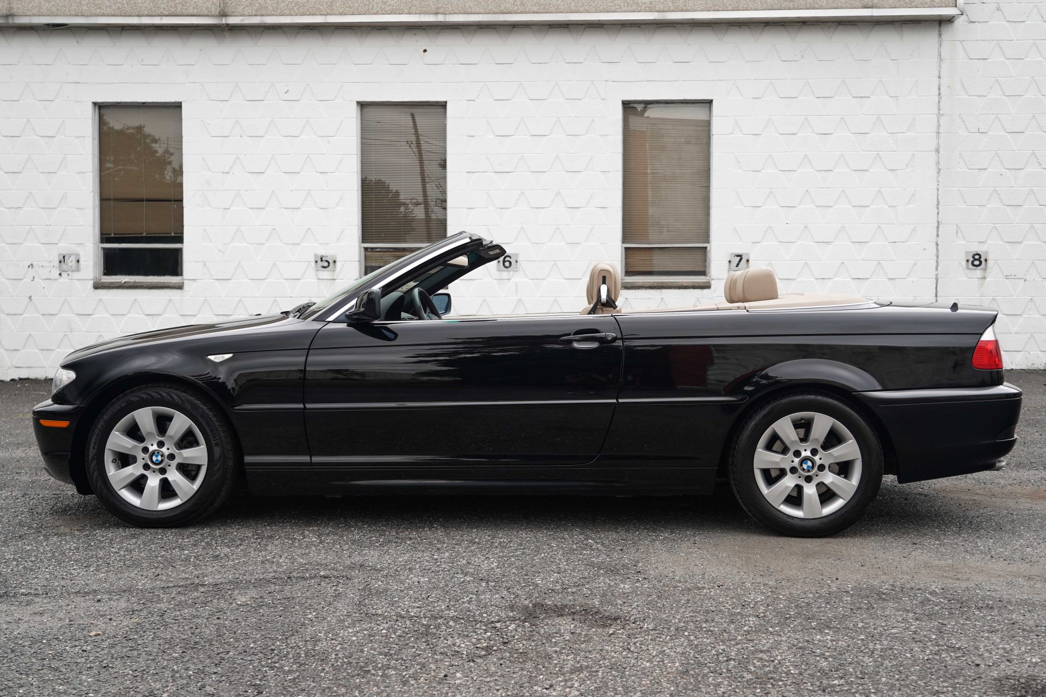 2005 BMW 325Ci Convertible – Sesame Cars