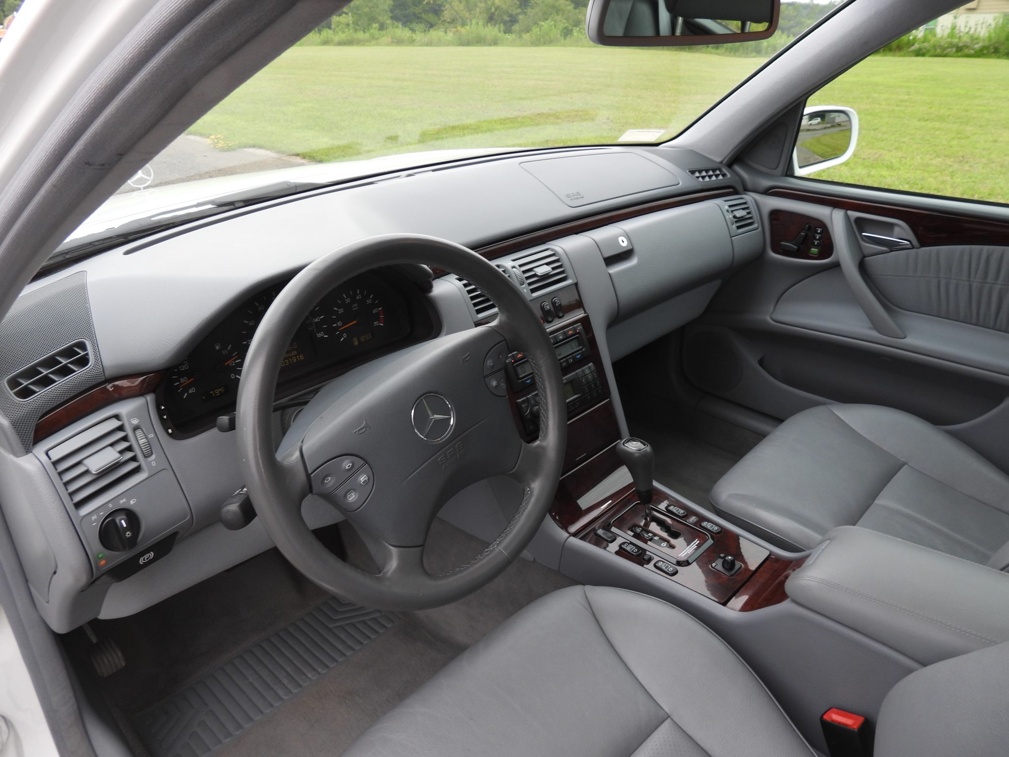 2000 Mercedes-Benz E320 4Matic Wagon – Sesame Cars