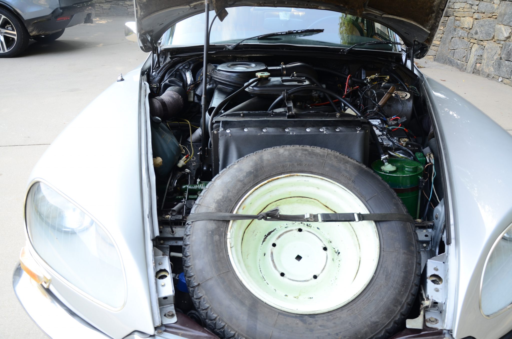 1973 Citroen DS23 Pallas 5-Speed – Sesame Cars