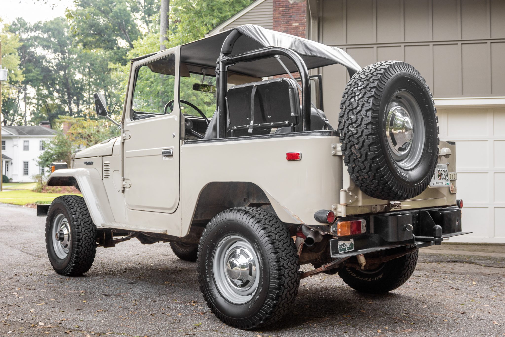 1975 Toyota Land Cruiser FJ40 – Sesame Cars