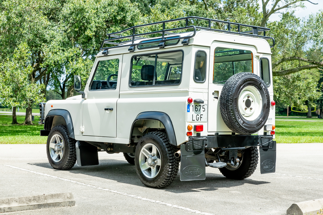 1996 Land Rover Defender 90 300Tdi 5-Speed – Sesame Cars