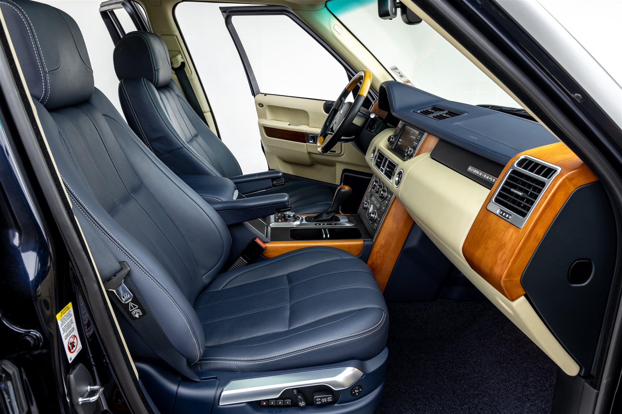 2010 Land Rover Range Rover Autobiography – Sesame Cars