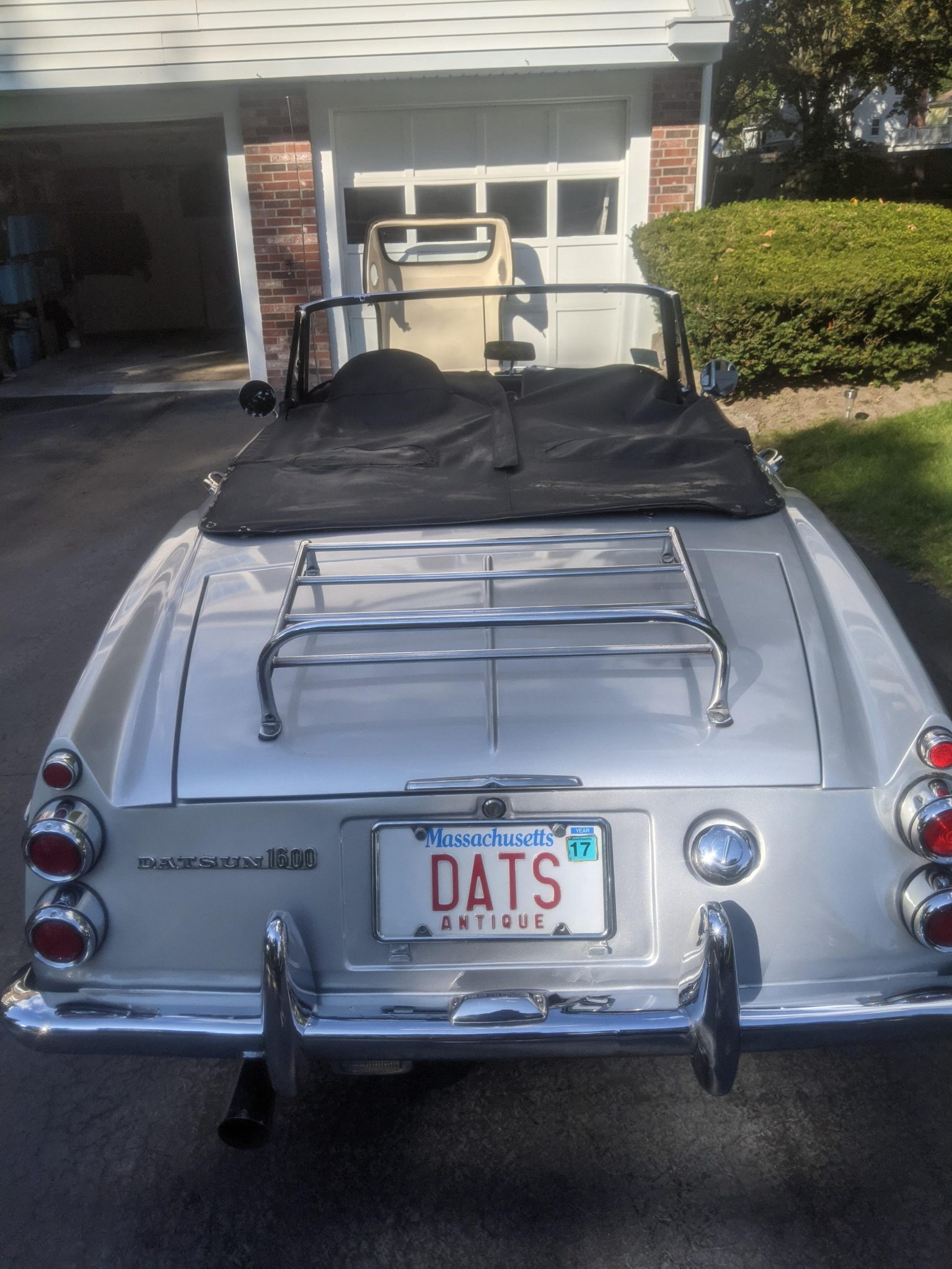 1966 Datsun 1600 Roadster – Sesame Cars