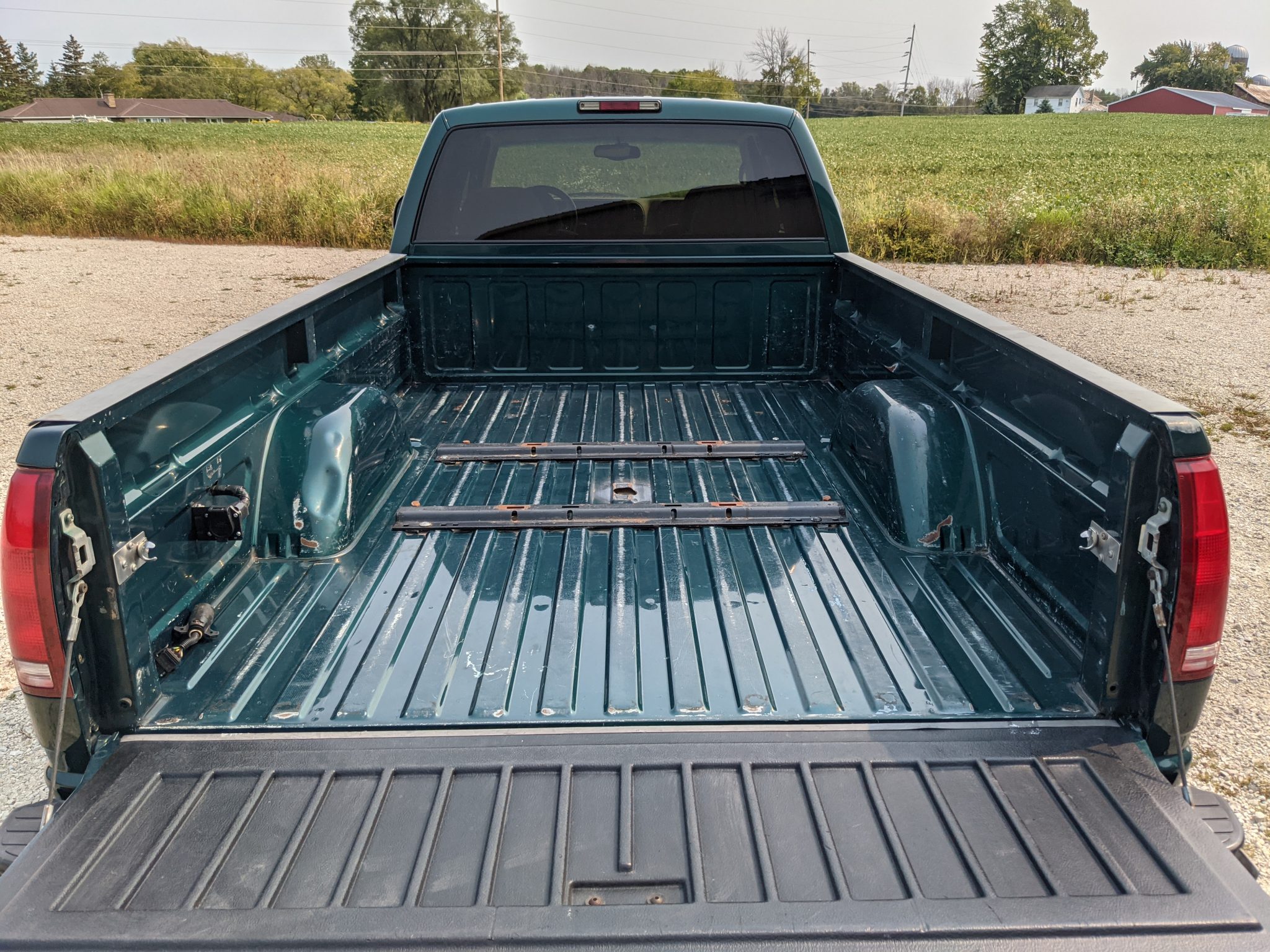 1998 Chevrolet Silverado C3500 Crew Cab Dually 5-Speed – Sesame Cars