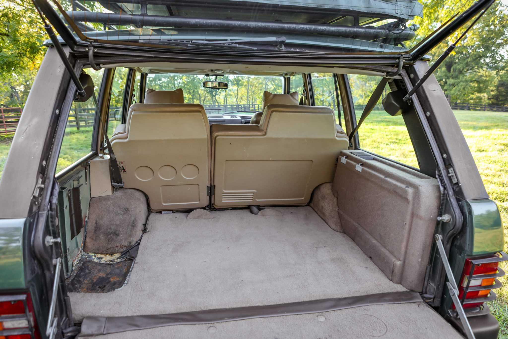 1989 Land Rover Range Rover Classic – Sesame Cars