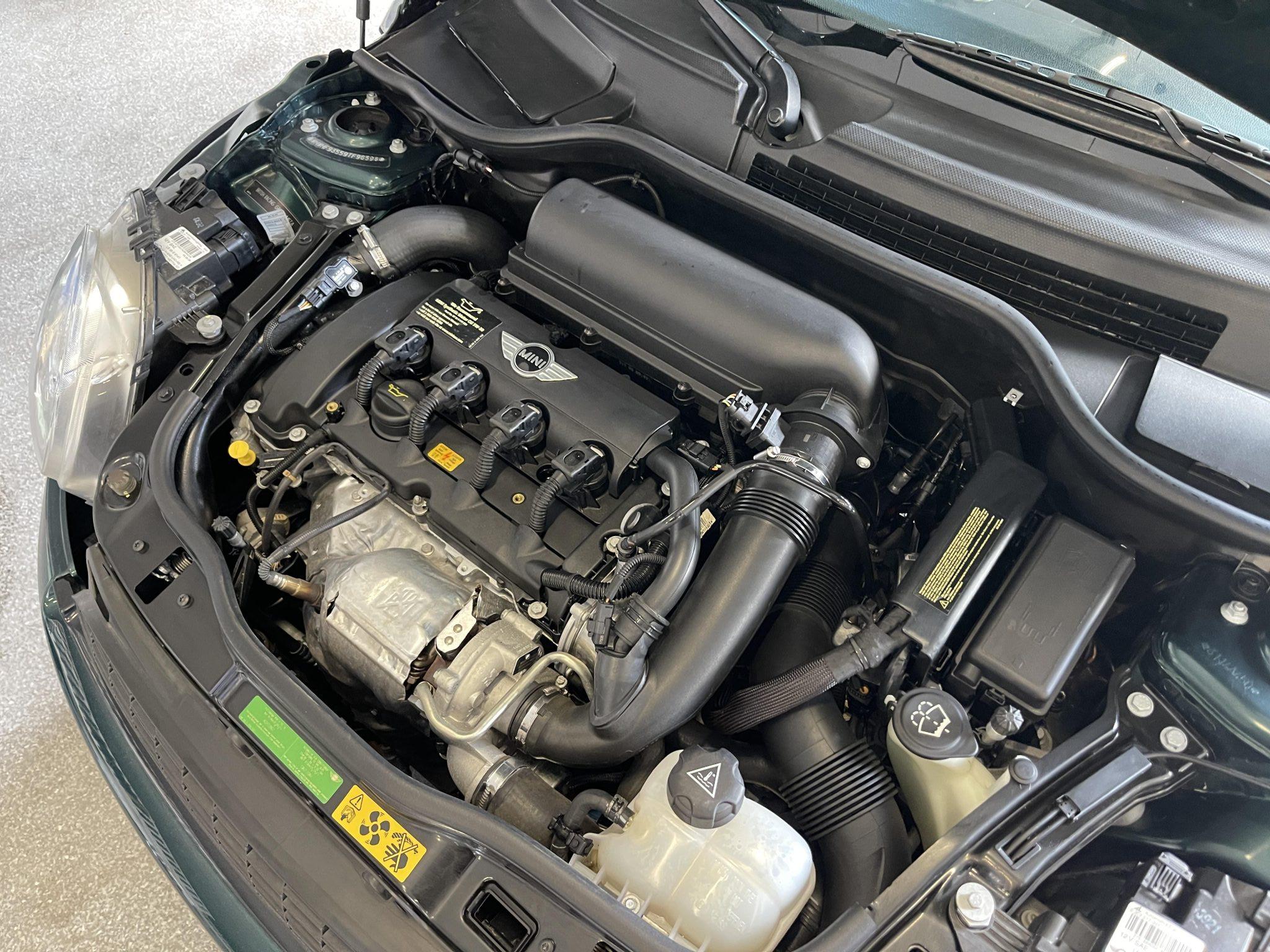 2009 Mini Cooper JCW 6-Speed – Sesame Cars