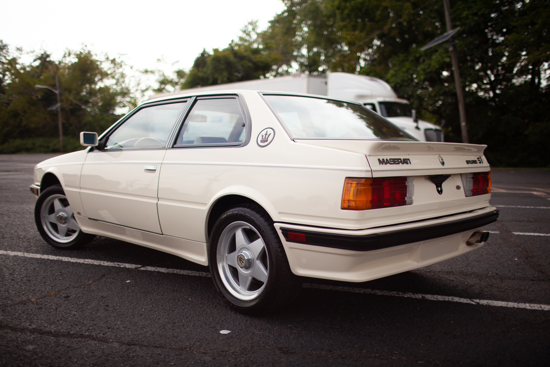1987 Maserati Biturbo Si 5-Speed – Sesame Cars
