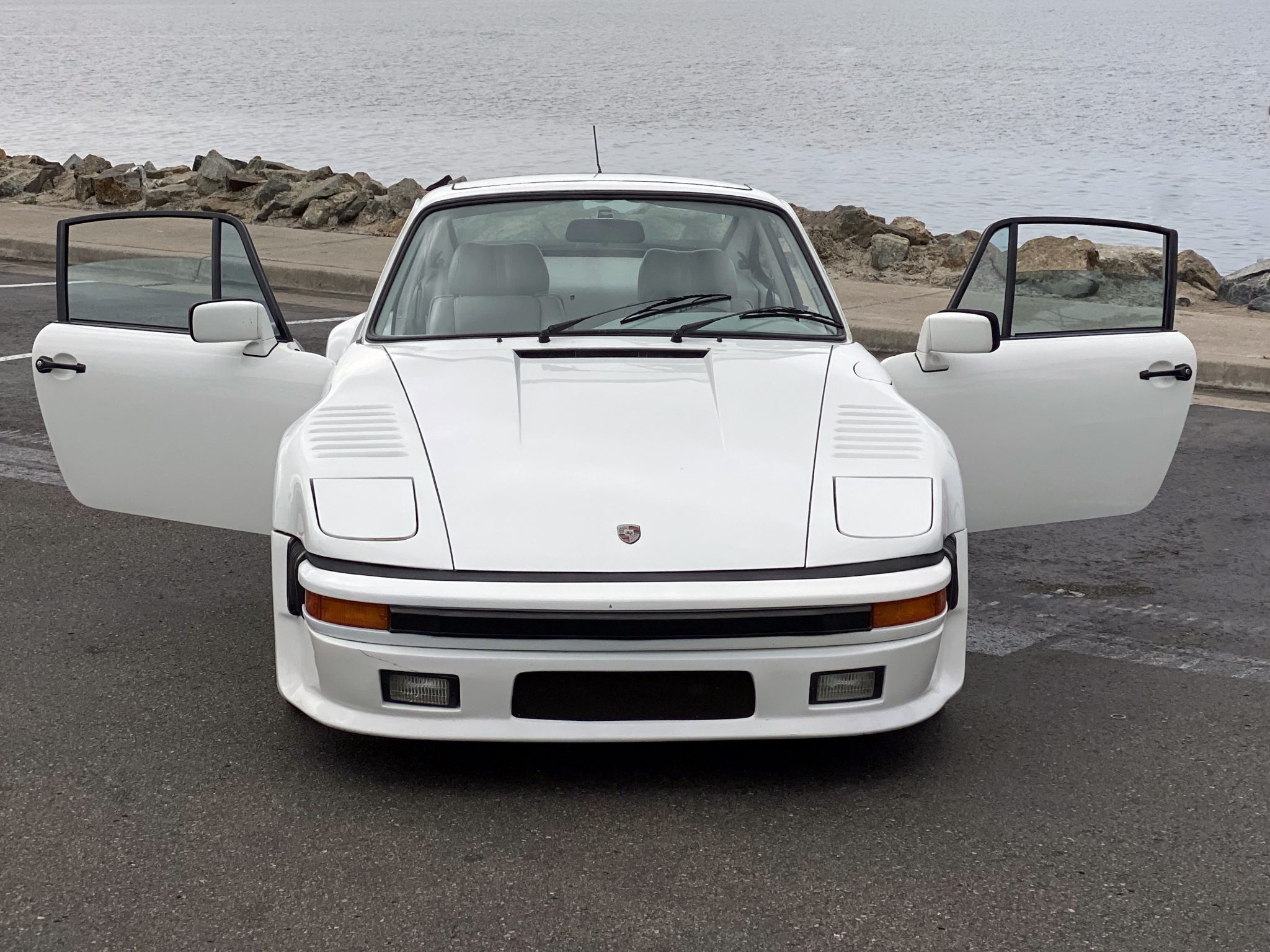 1975 Porsche 911S Slant Nose Conversion 3.0L – Sesame Cars