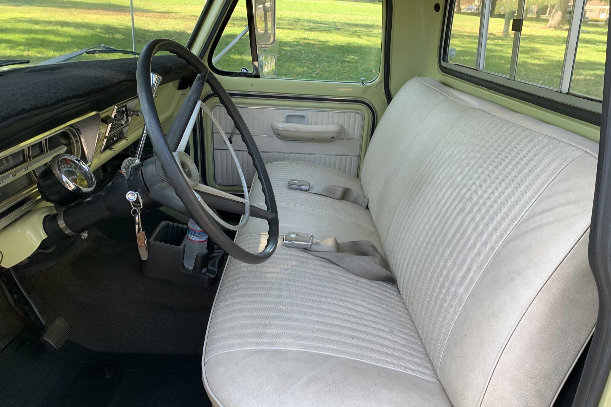 1970 Ford F-250 – Sesame Cars