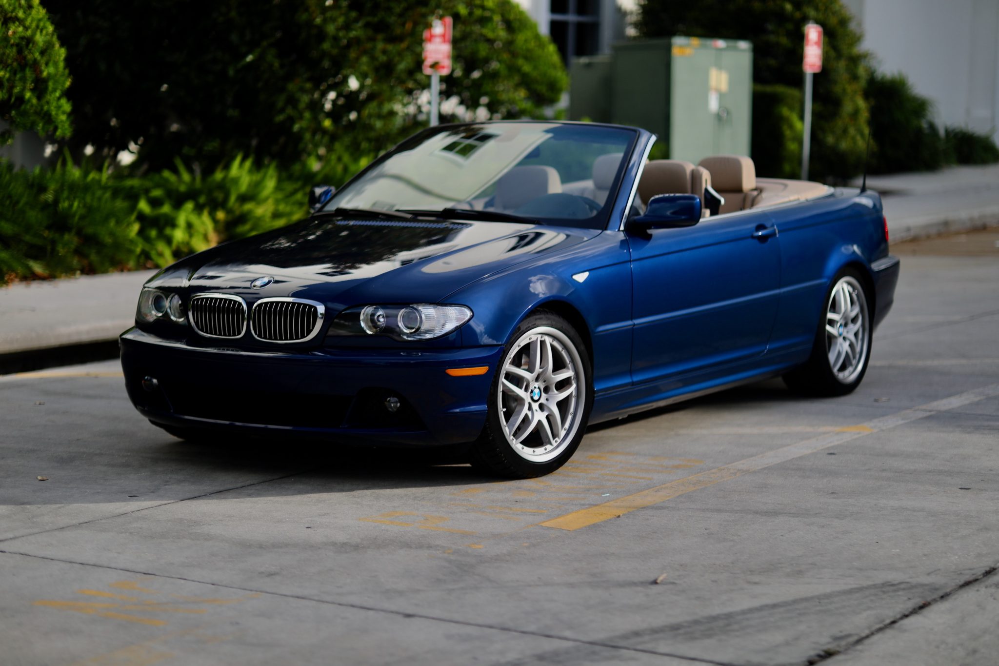 2006 BMW 330Ci Convertible – Sesame Cars