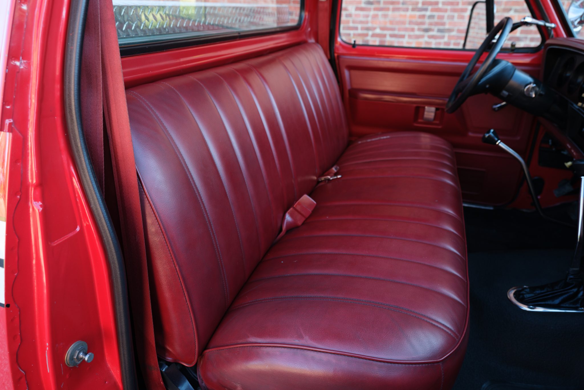 1987 Dodge Power Ram W250 4×4 4-Speed – Sesame Cars