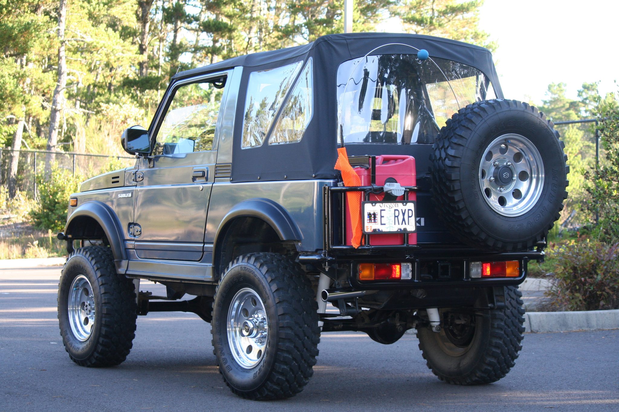 1987 Suzuki Samurai 4×4 5-Speed – Sesame Cars