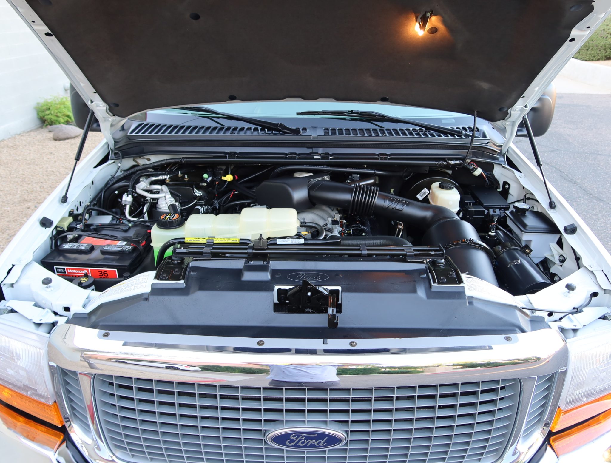 2000 Ford Excursion XLT 4×4 – Sesame Cars