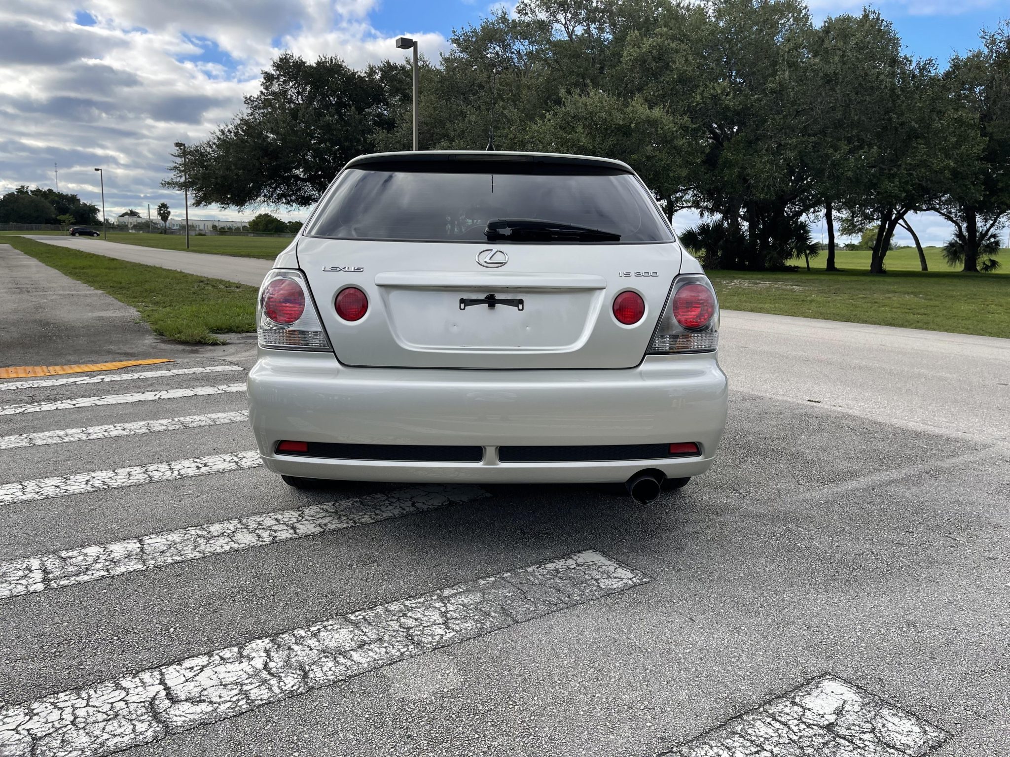 2002 Lexus IS300 SportCross – Sesame Cars