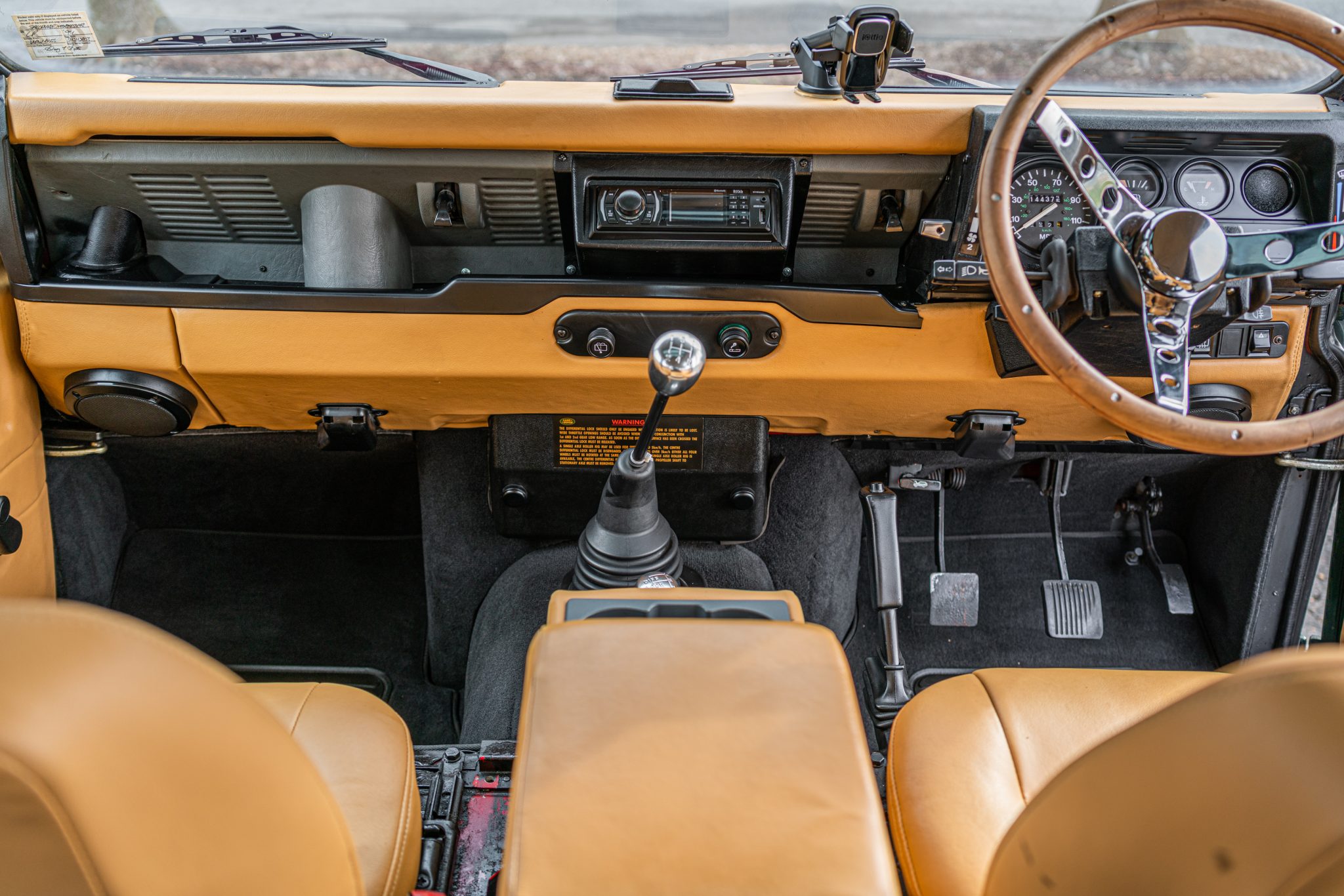 1995 Land Rover Defender 90 300Tdi 5-Speed – Sesame Cars