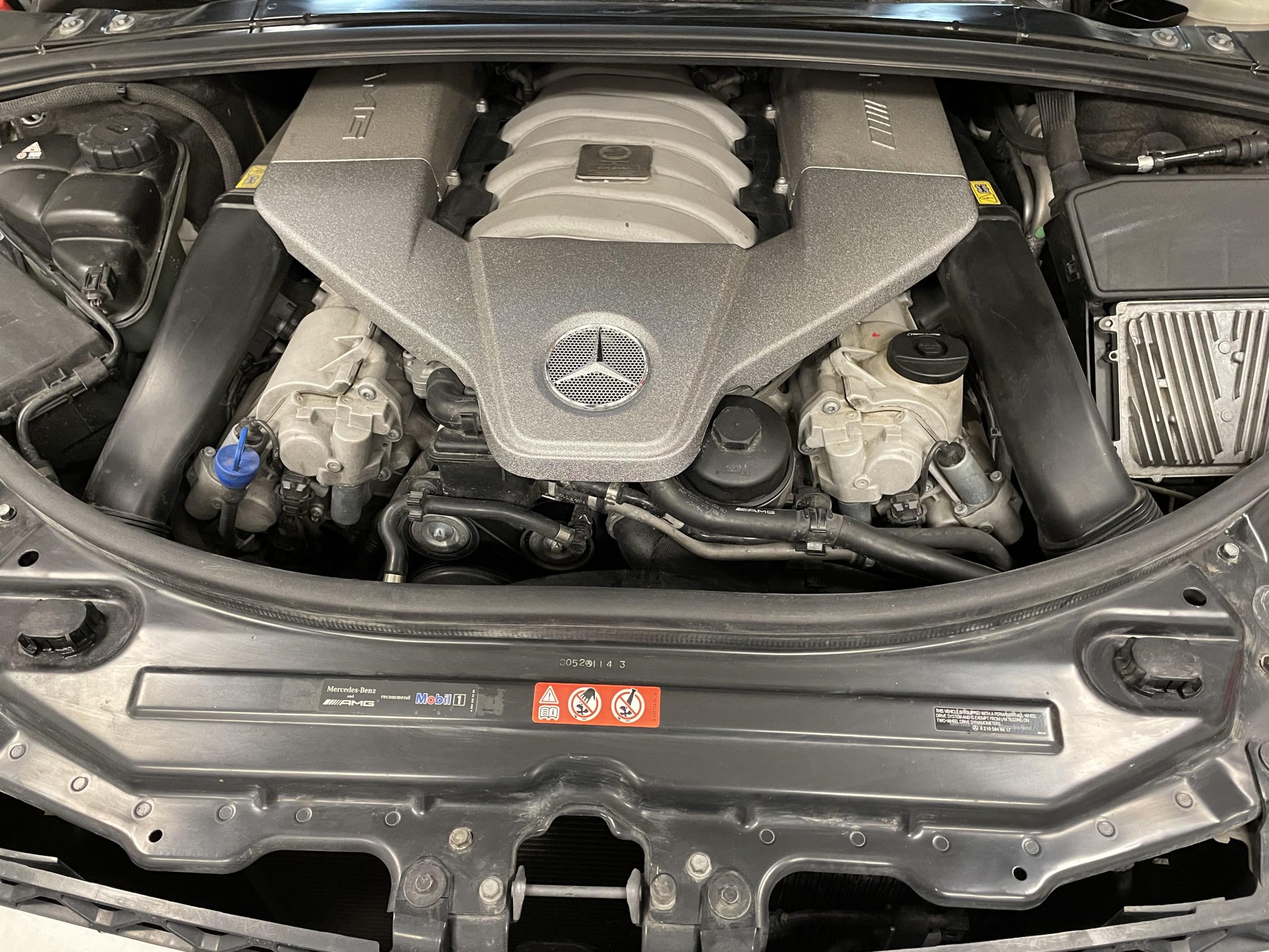 2007 Mercedes-Benz R63 AMG – Sesame Cars