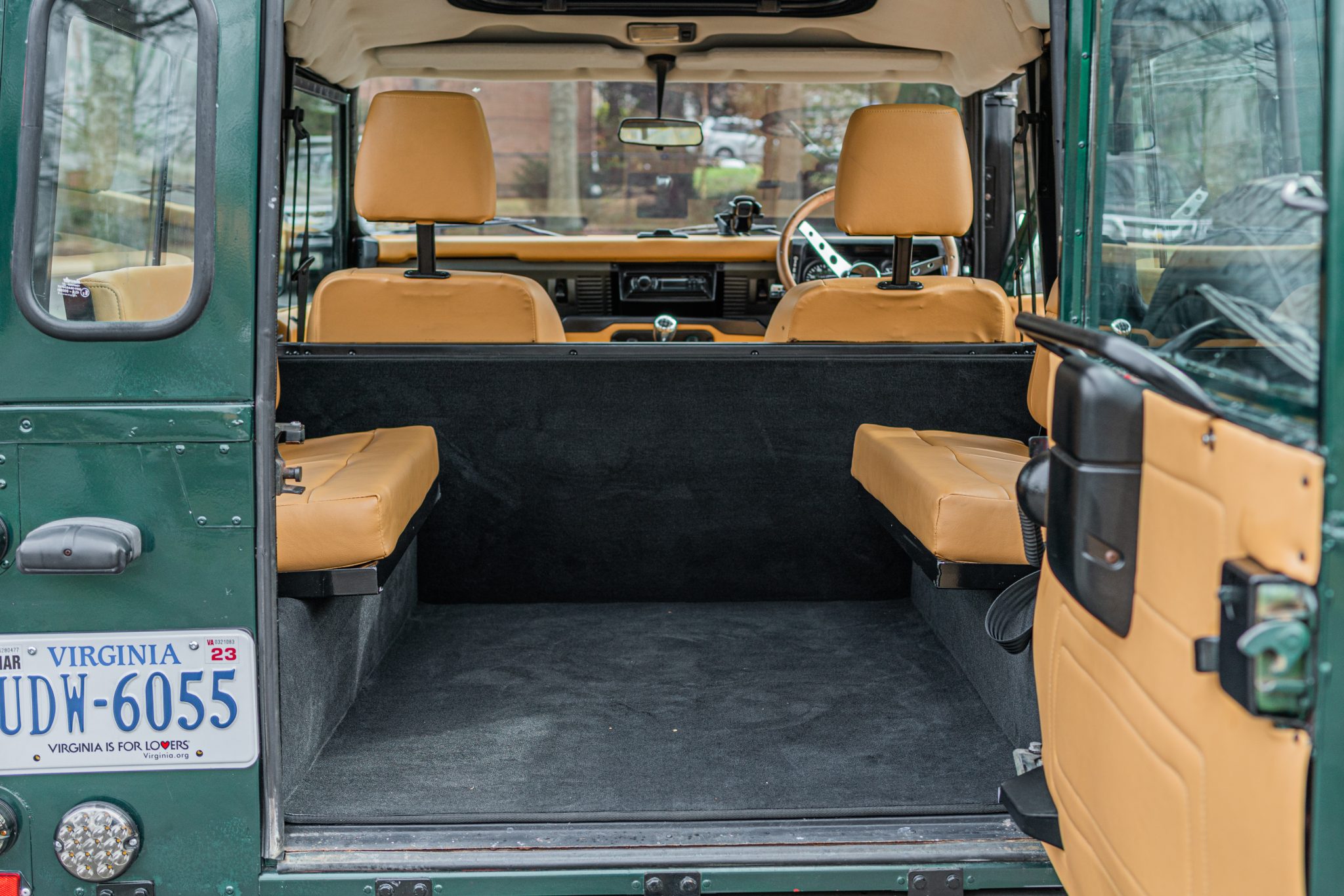 1995 Land Rover Defender 90 300Tdi 5-Speed – Sesame Cars