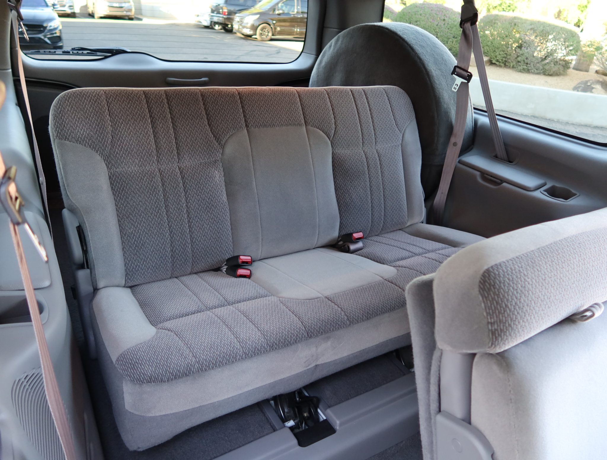 2000 Ford Excursion XLT 4×4 – Sesame Cars