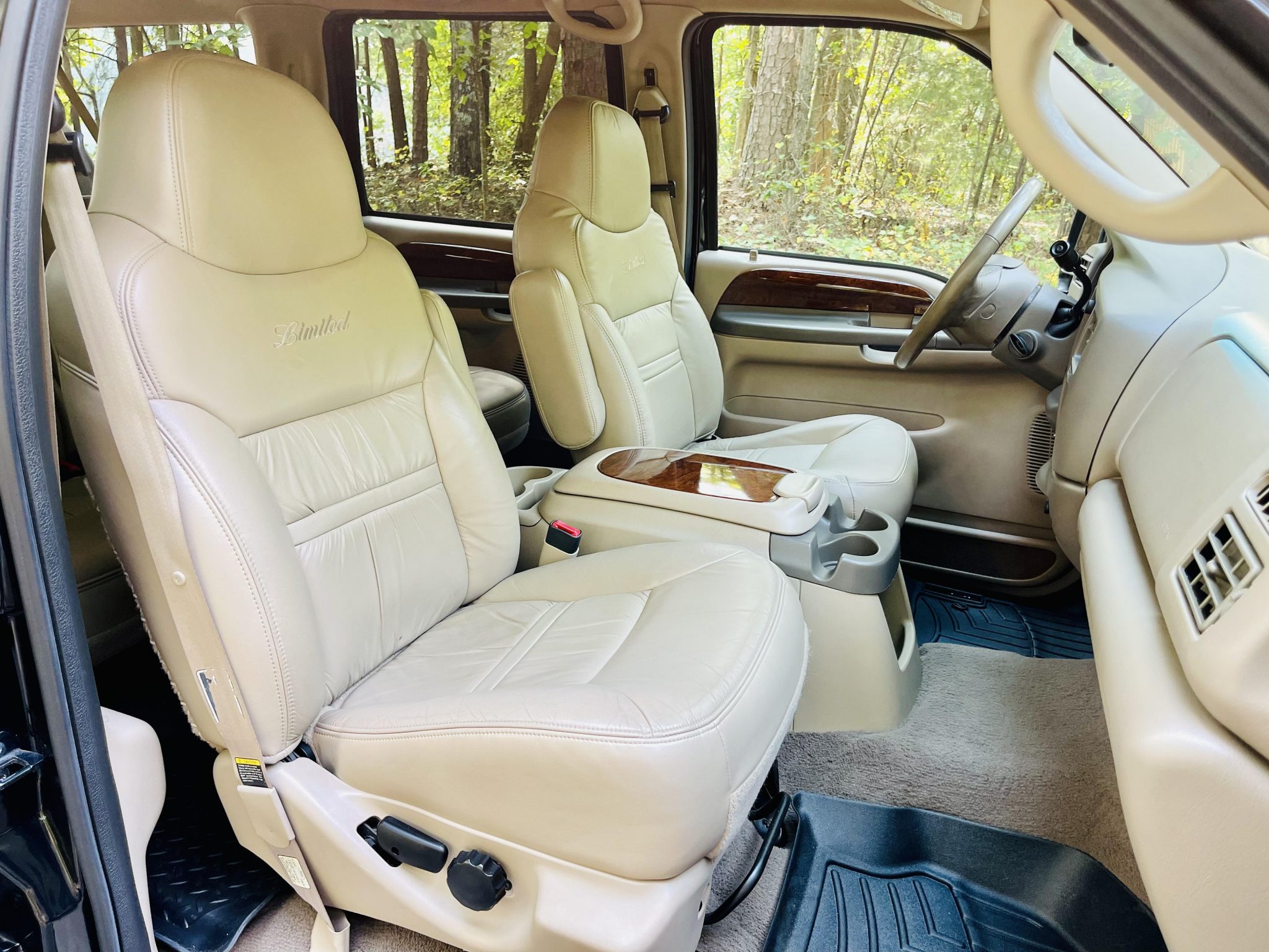 2000 Ford Excursion Limited 7.3L Power Stroke 4×4 – Sesame Cars